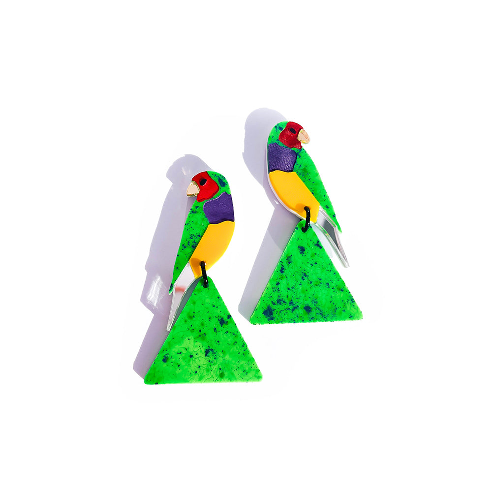 rainbow finch | green triangle perch – Concrete Jellyfish