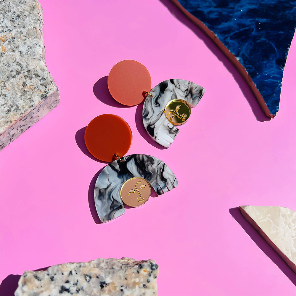 self hug – Concrete Jellyfish